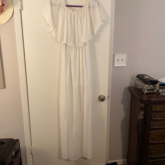 Show Me Your MuMu | Dresses | Mumu Brand Long Chiffon White Evening ...